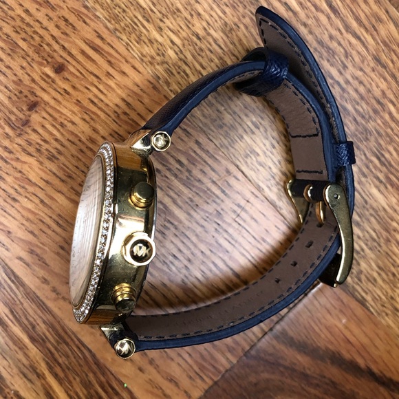 Michael Kors | Accessories | Gold Diamond Face Michael Kors Watch Mk228 ...